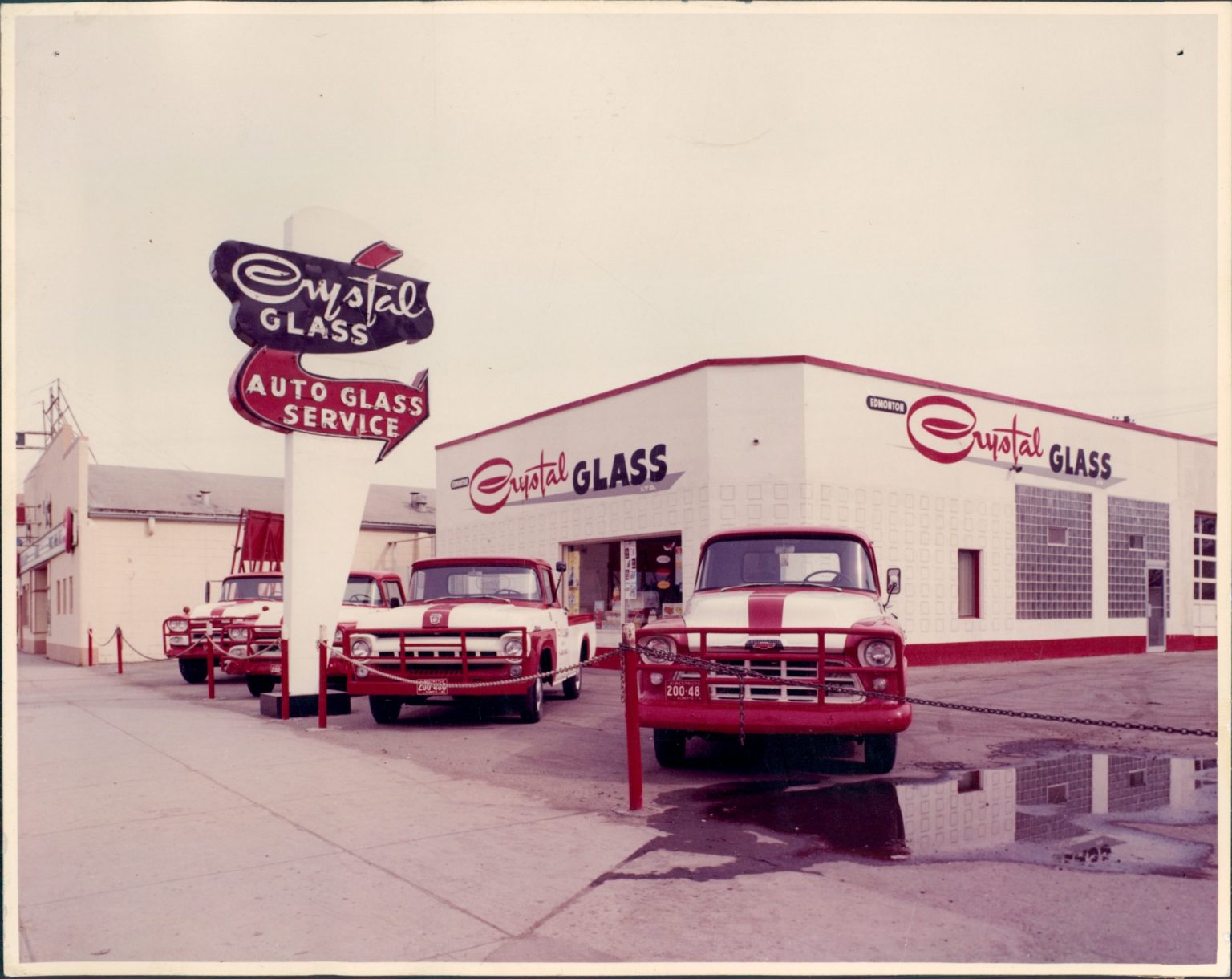 Crystal Glass - Auto, Residential, and Commercial Glass Services